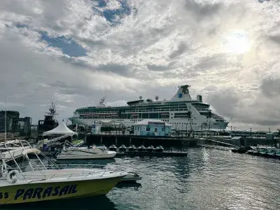 I Sailed on Vision of the Seas; Review + Photos